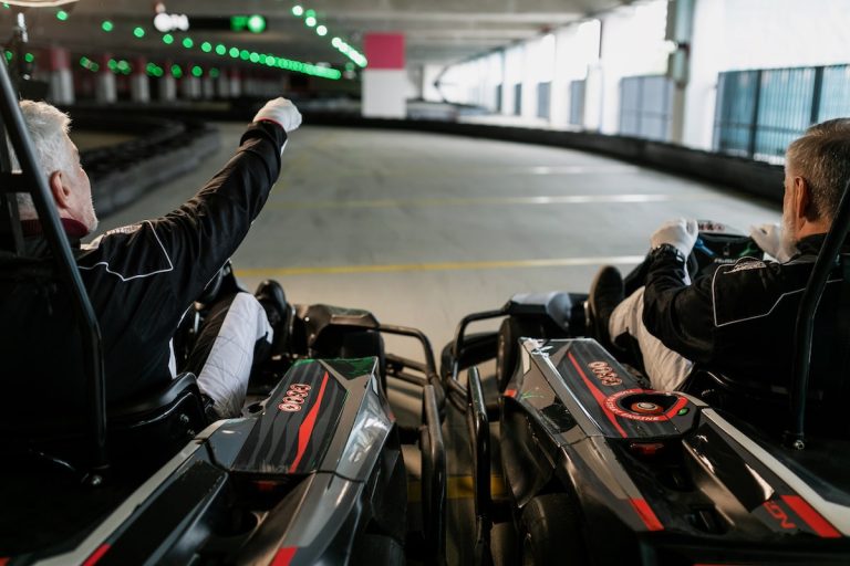 How Fast Do Formula 1 Cars Go? Comparing Speeds with Racing Titans ...